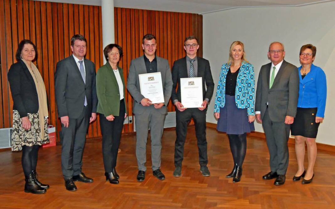 Zwei neue Landwirtschaftsmeister aus dem Landkreis Schweinfurt ...